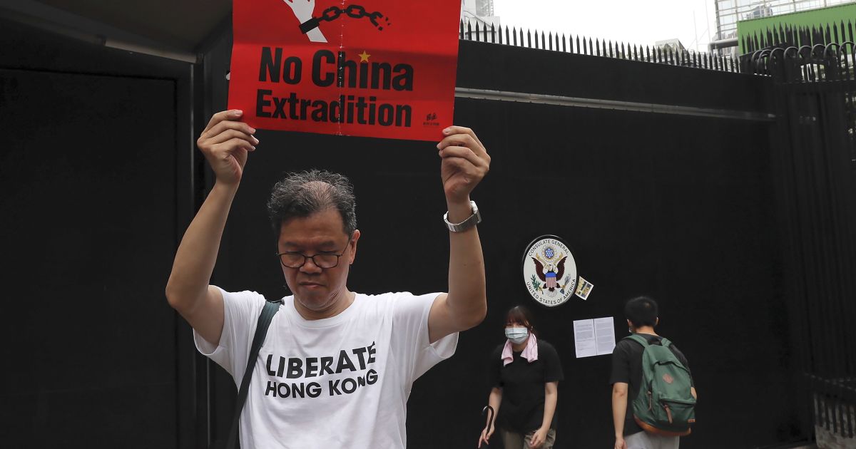 Nowhere to Hide? Global Policing and the Politics of Extradition | The ...