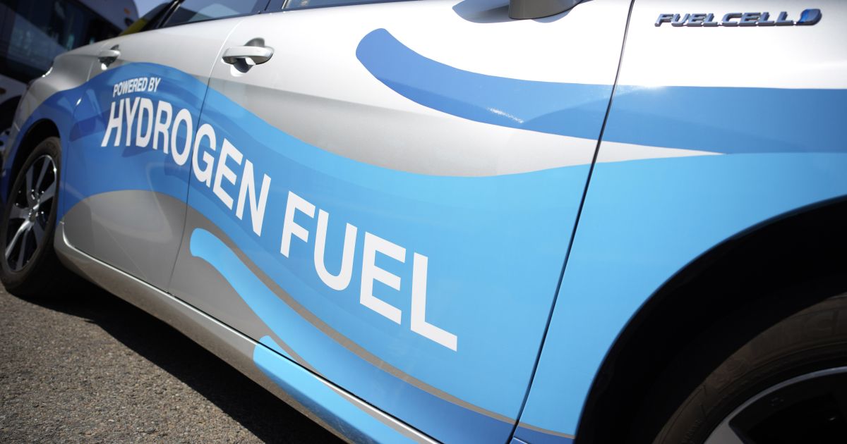 The European Union at a Crossroads: Unlocking Renewable Hydrogen’s ...