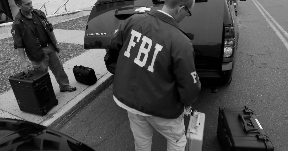 Going it Alone: The Causes and Consequences of U.S. Extraterritorial ...