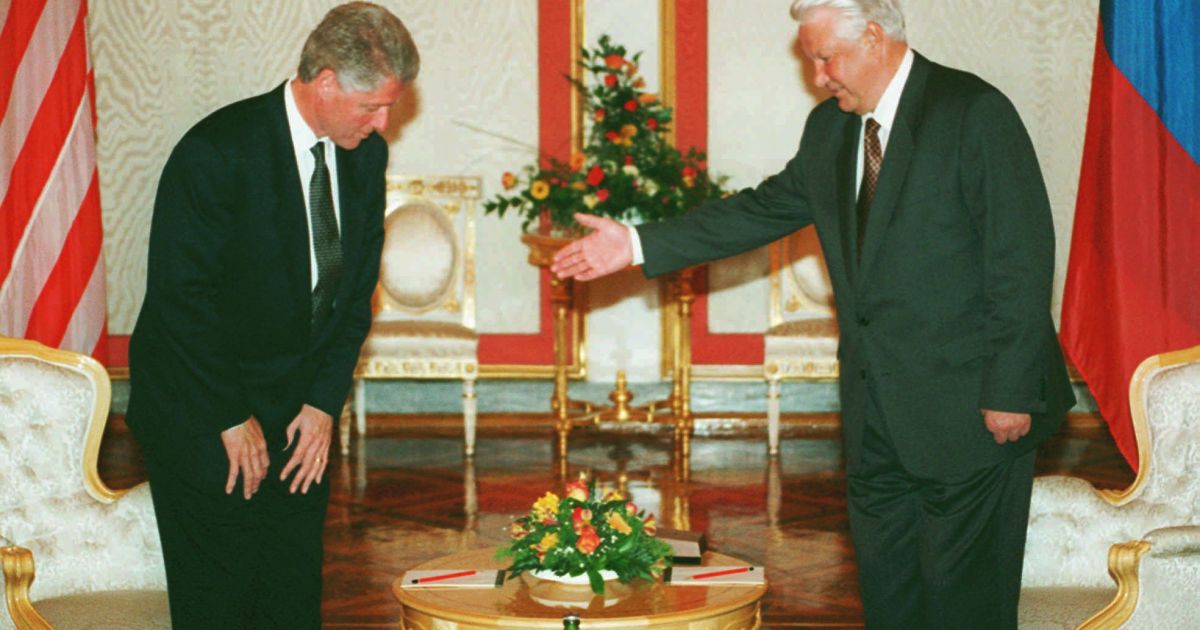 How to Enlarge NATO: The Debate inside the Clinton Administration, 1993 ...