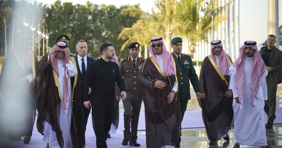 Trump must tread lightly with Arab leaders in peace talks | The Belfer ...